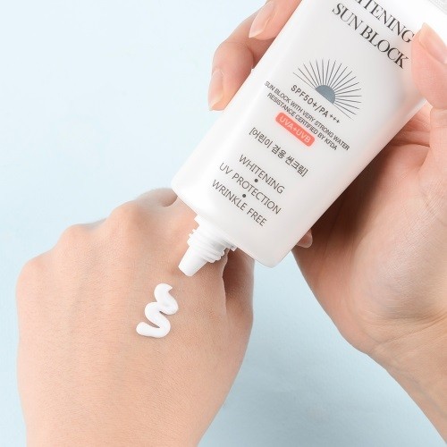 Jigott Whitening UV Sun Block SPF 50+ buy | Beauty Hub